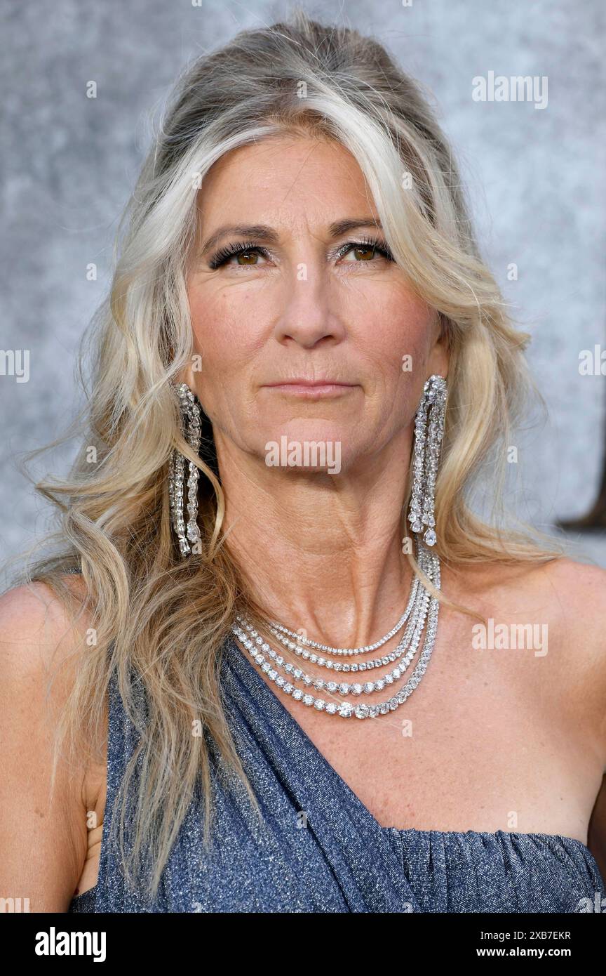 Eve Best bei der Premiere der 2. Staffel der Sky Now Serie House of the ...
