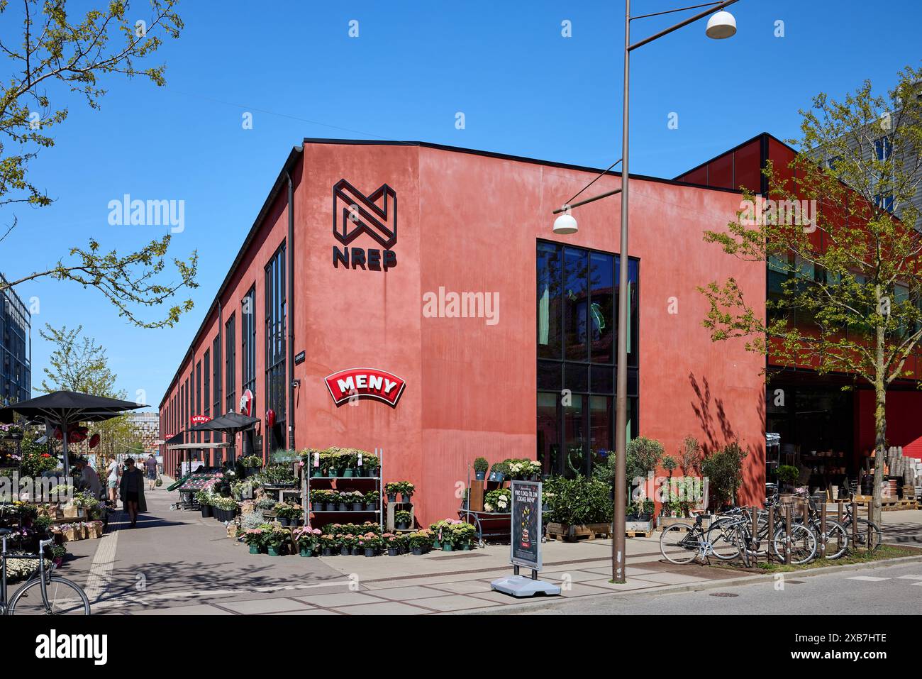 Meny supermarket hi-res stock photography and images - Alamy