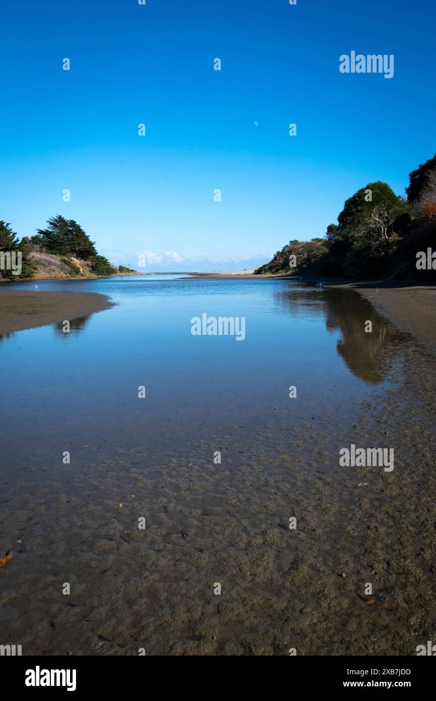 Waikawa Stream estuary, Waikawa Beach, Horowhenua, North Island, New ...