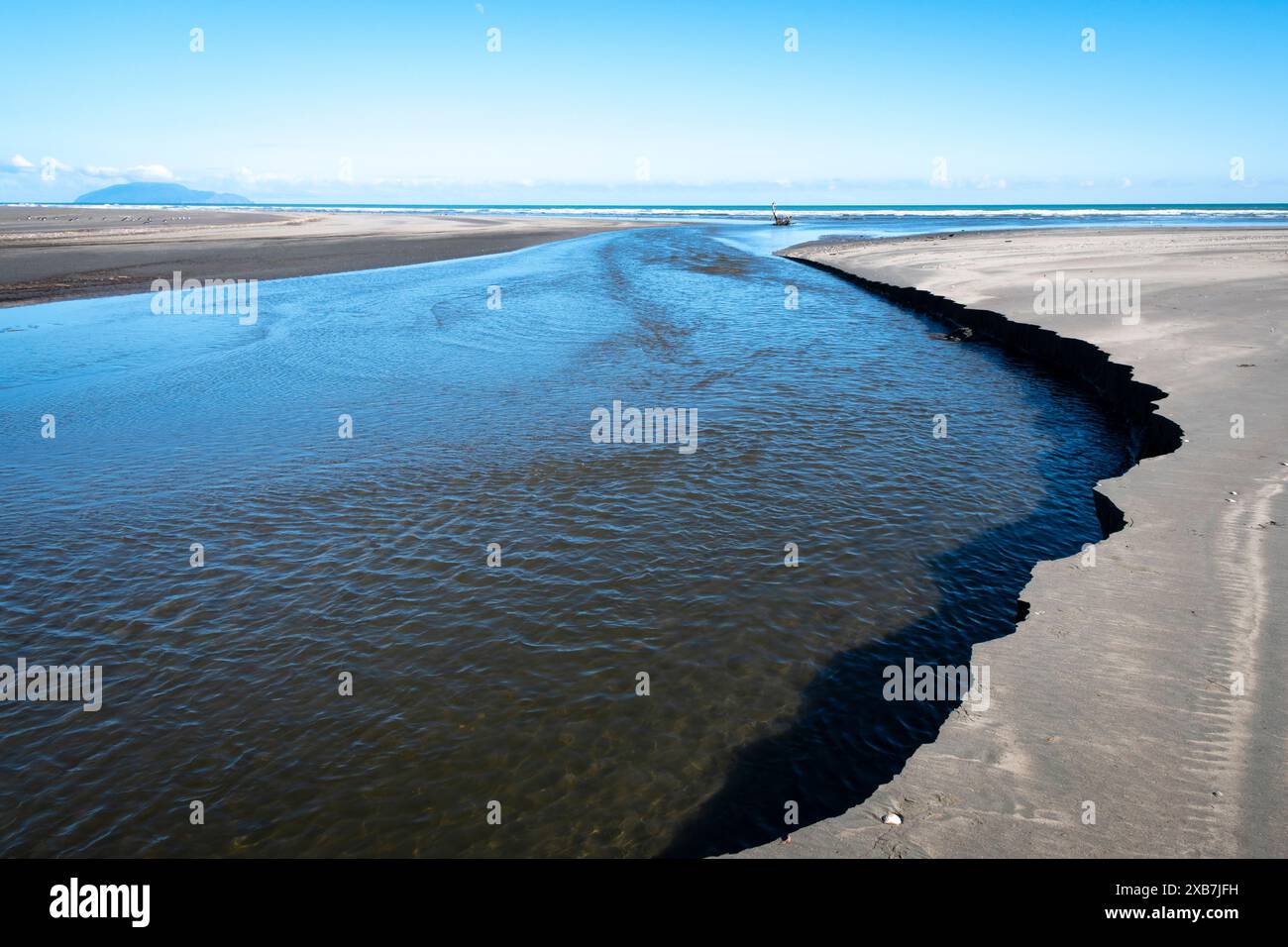 Waikawa Stream estuary,, Waikawa Beach, Horowhenua, North Island, New ...