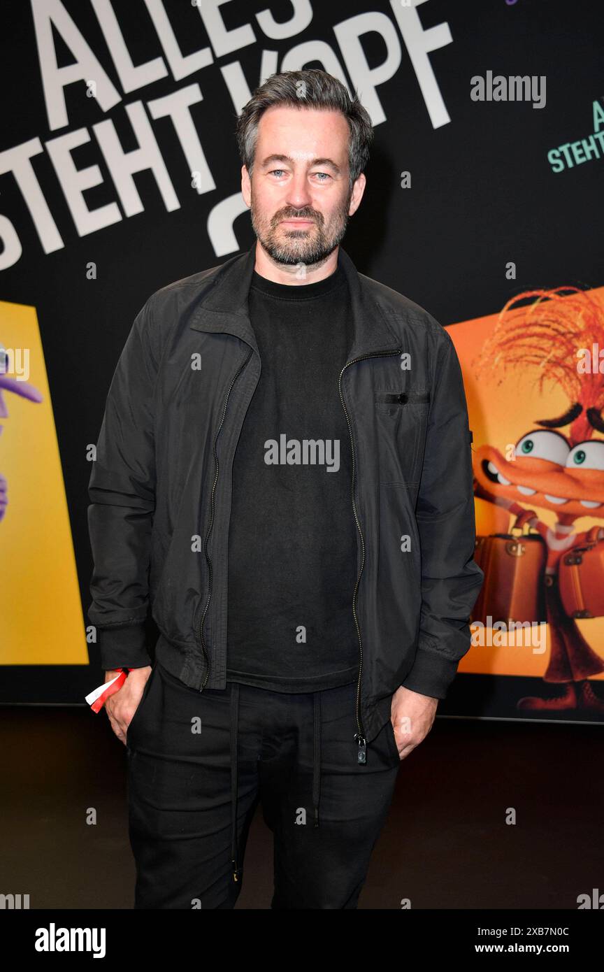 Christian Schwochow bei der Premiere des Kinofilms Alles steht Kopf 2 ...