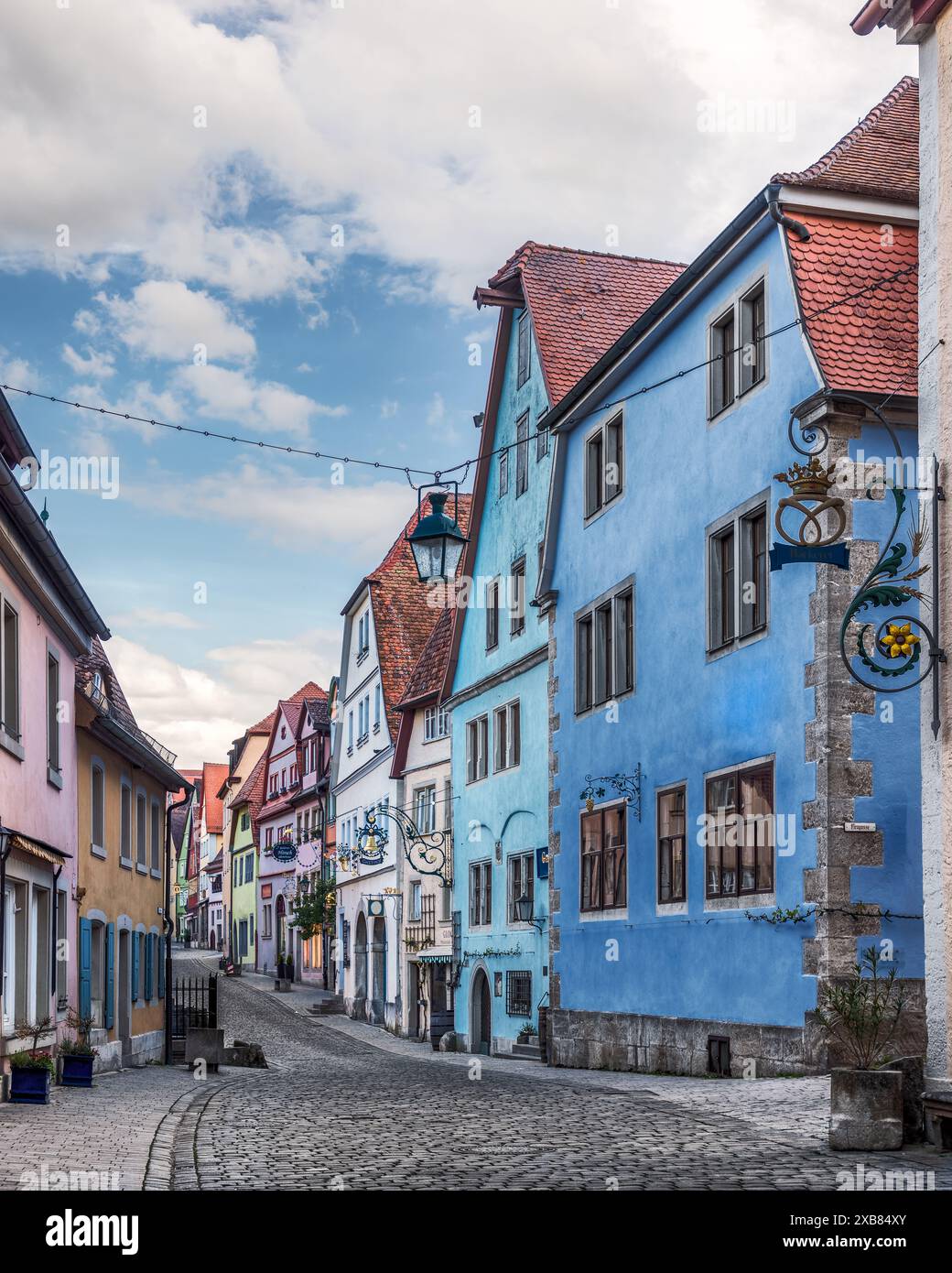 The magical old town in Rothenburg ob der Tauber and its beautiful ...