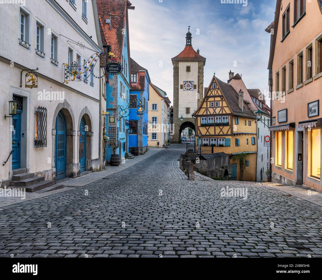 The magical old town in Rothenburg ob der Tauber and its beautiful ...