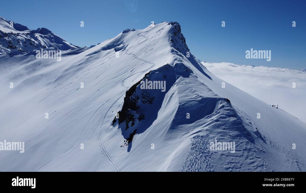 Icy mountain slope hi-res stock photography and images - Alamy