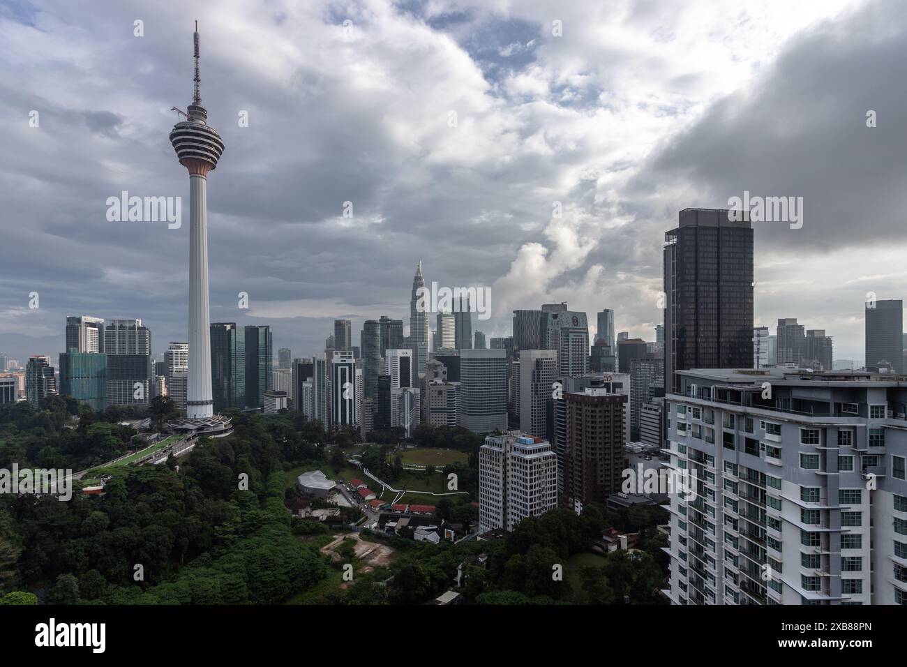 Numerous skyscrapers hi-res stock photography and images - Alamy