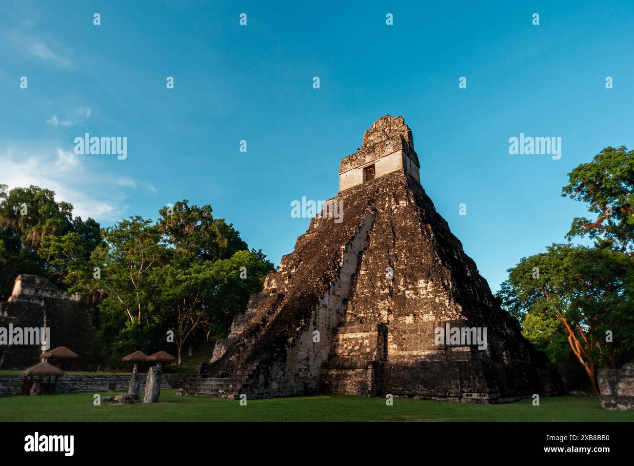 Ancient stone structure stands hi-res stock photography and images - Alamy