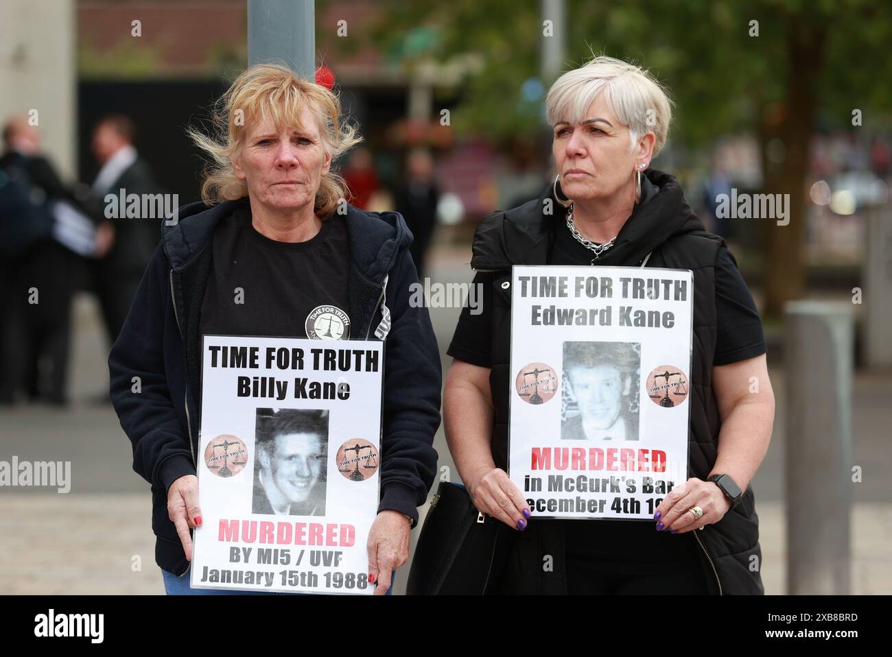 Left to right solicitor gavin booth hi-res stock photography and images ...