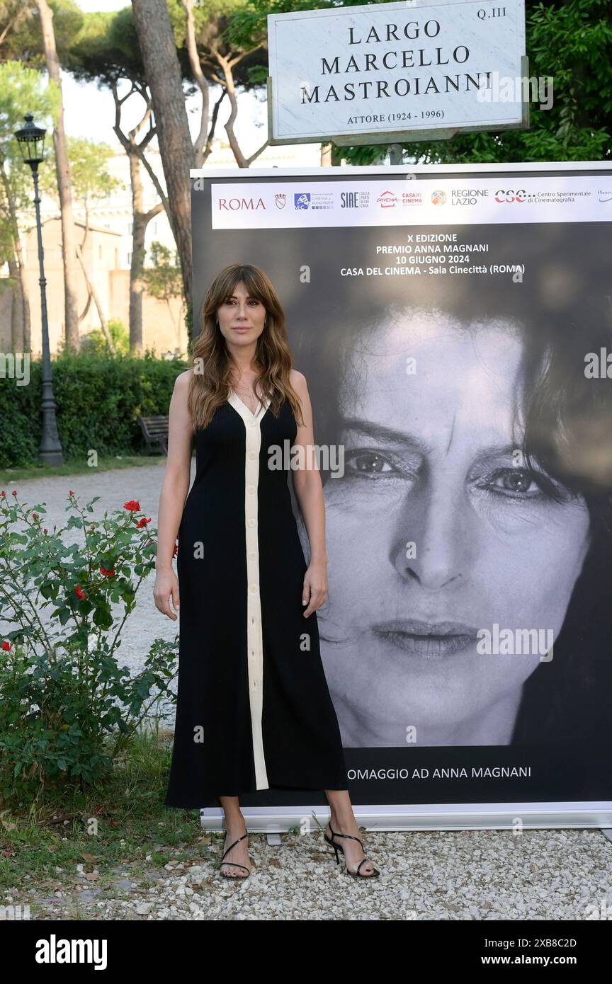 Virginia Raffaele bei der 10. Verleihung des Premio Anna Magnani 2024 ...