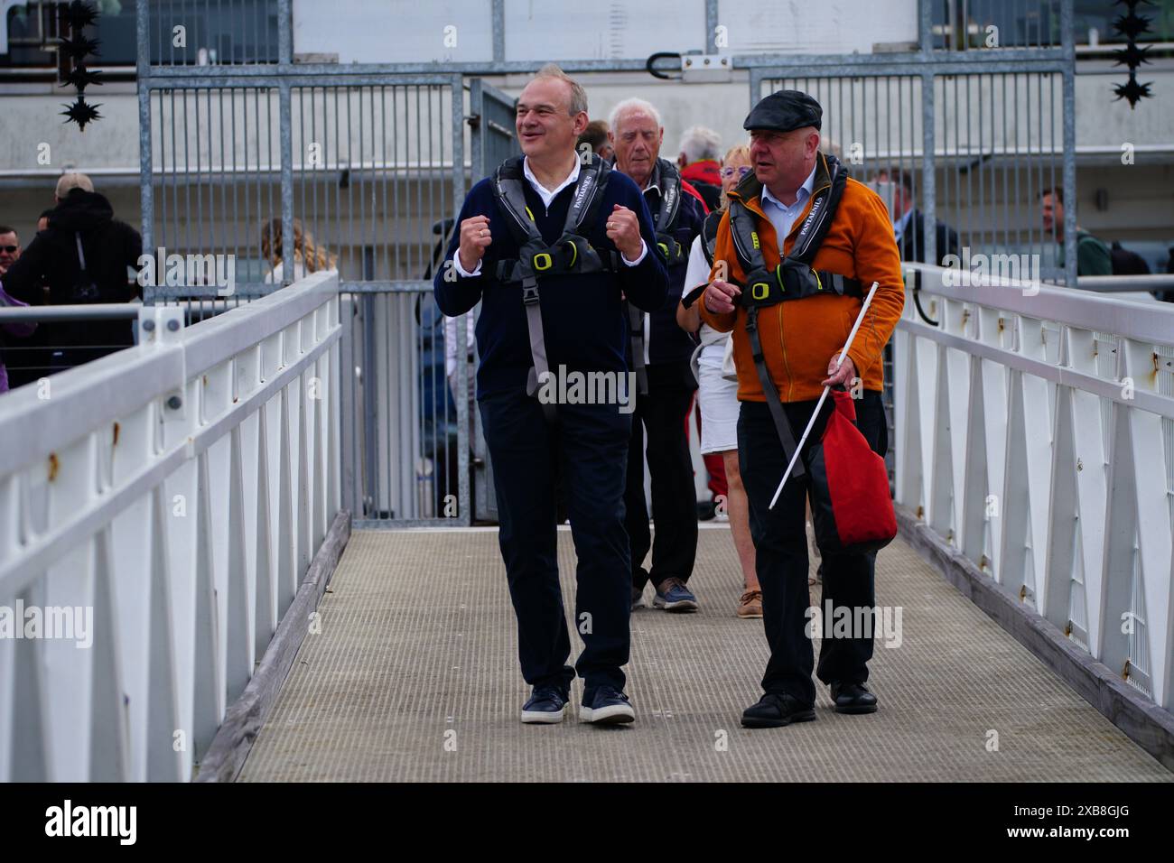 Liberal Democrats leader Sir Ed Davey with parliamentary candidate for ...