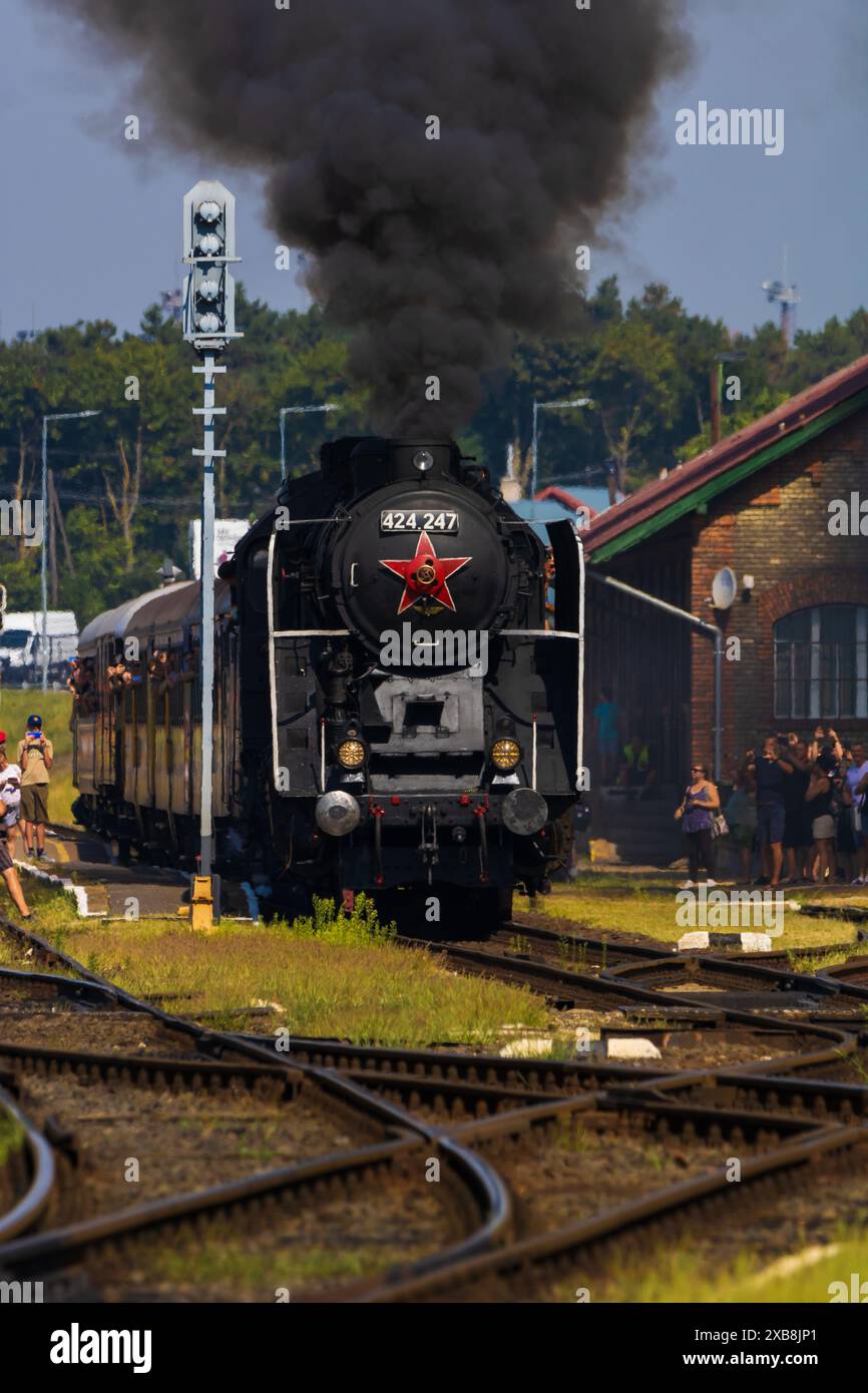 MÁV steam locomotive 424 at Tapolca railway station Stock Photo - Alamy