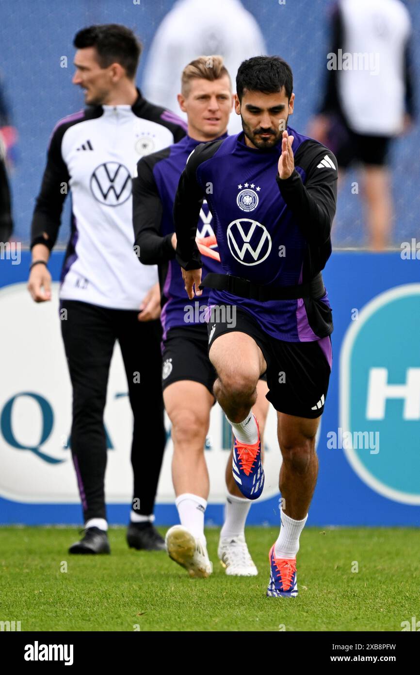 Toni kroos back hi-res stock photography and images - Alamy