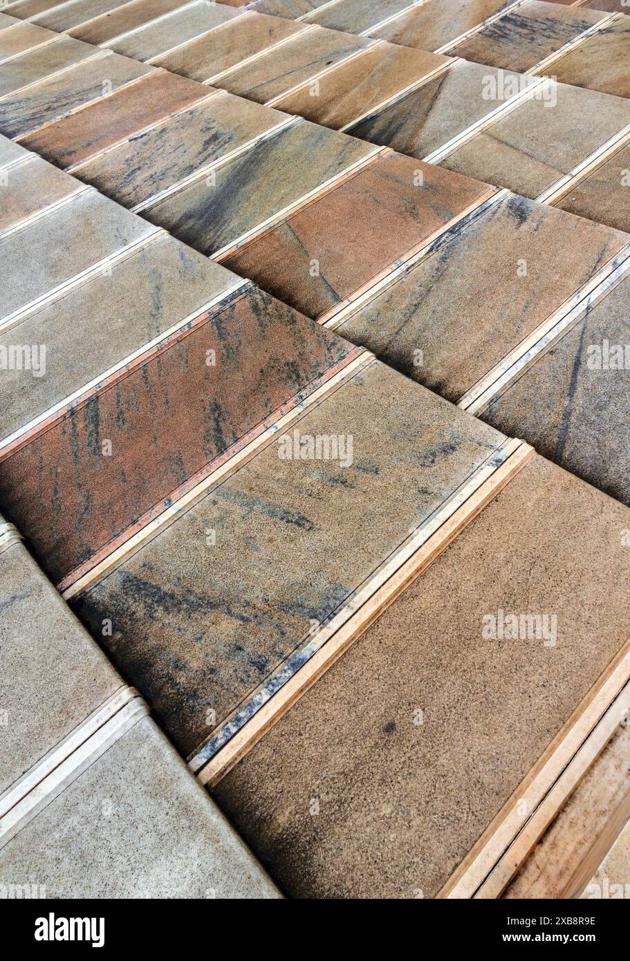 Candoglia marble roof tiles Duomo di Milano Italy Stock Photo - Alamy