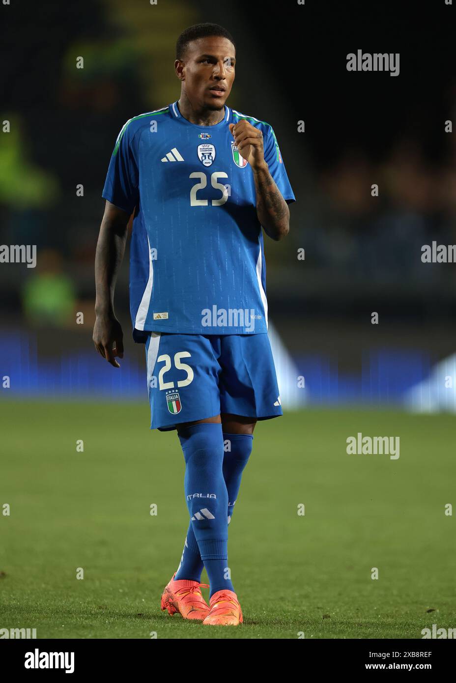 Michael folorunsho hi-res stock photography and images - Alamy