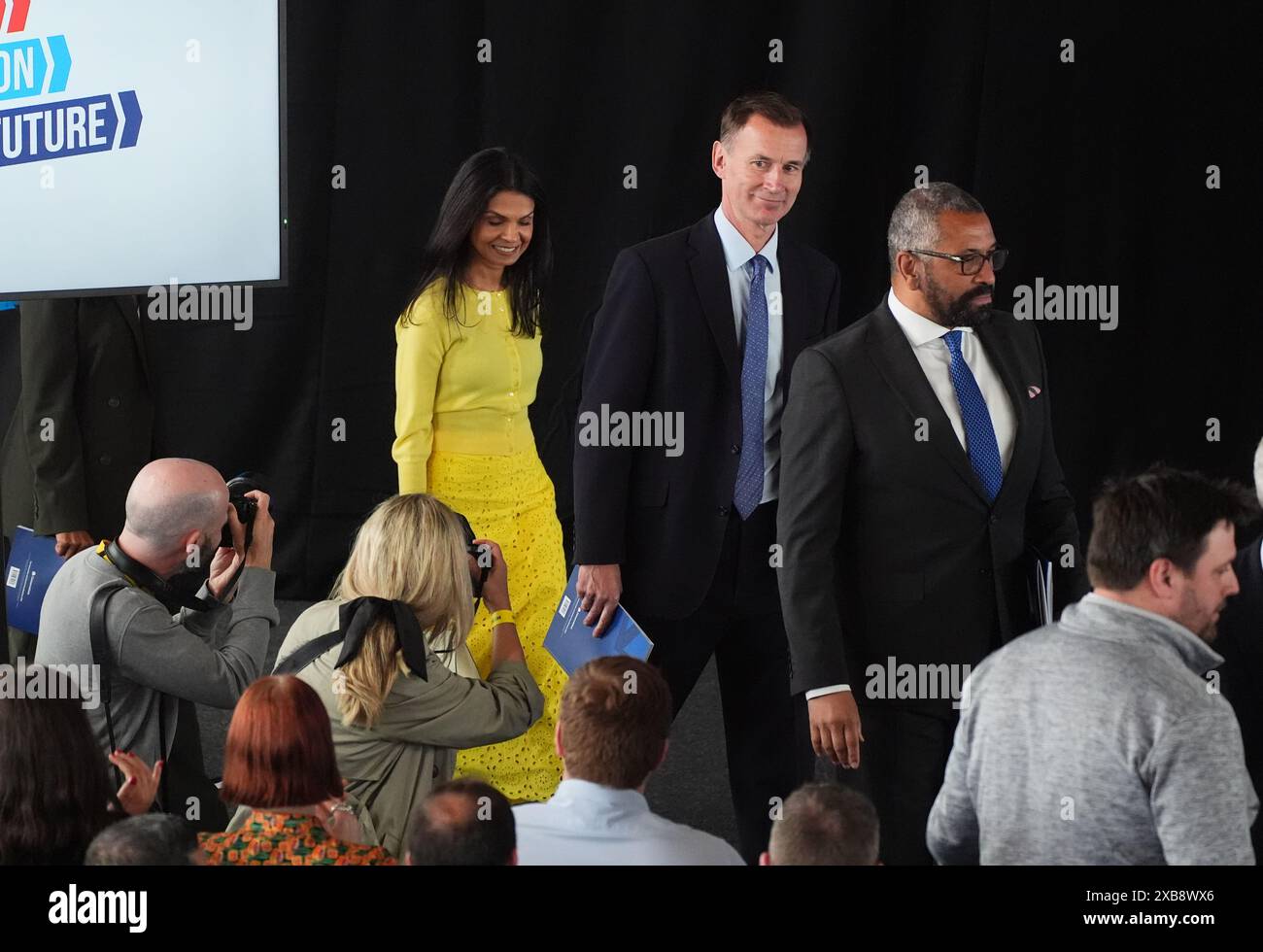(left to right) Akshata Murty, Chancellor of the Exchequer Jeremy Hunt ...