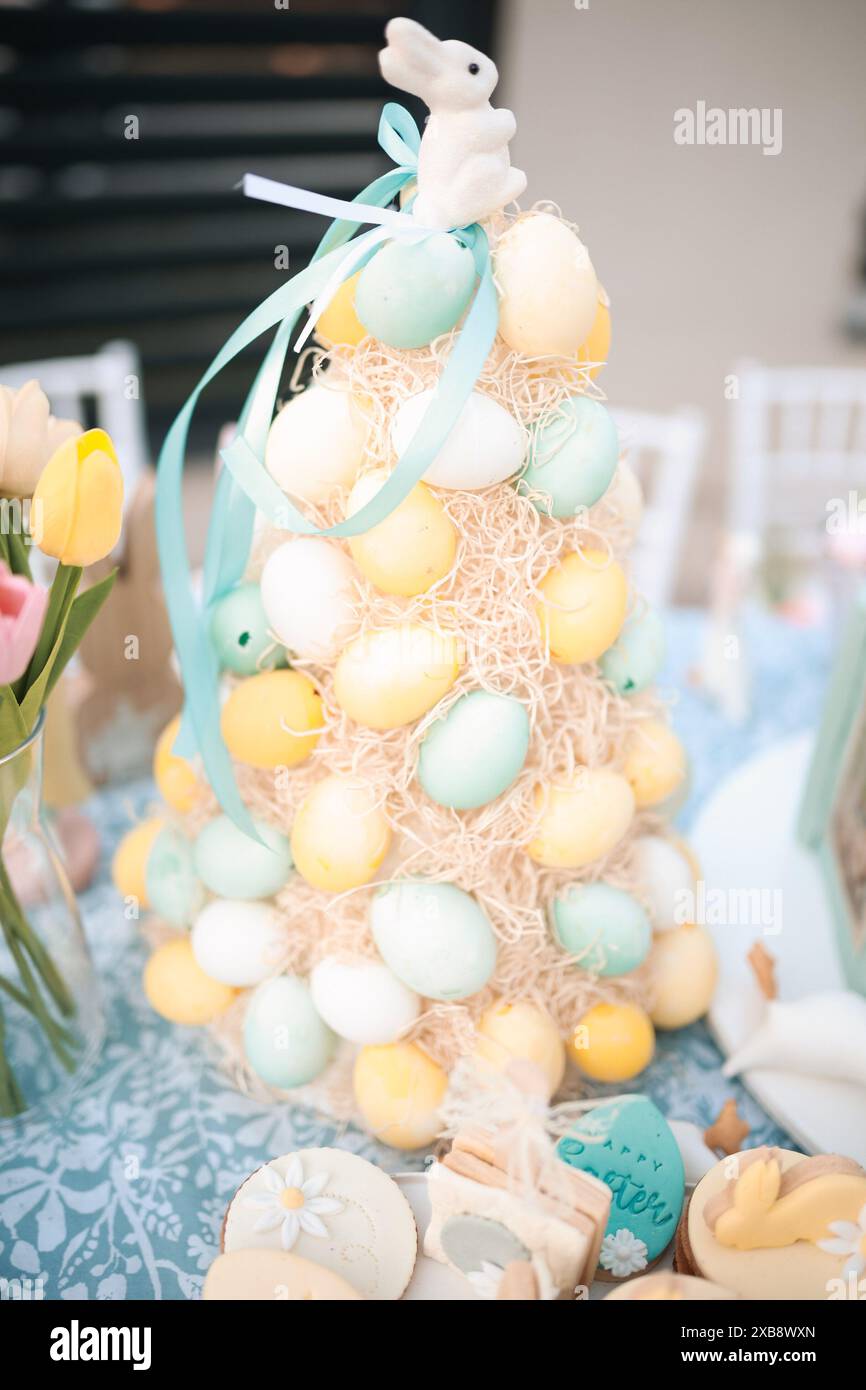 Egg tower hi-res stock photography and images - Alamy