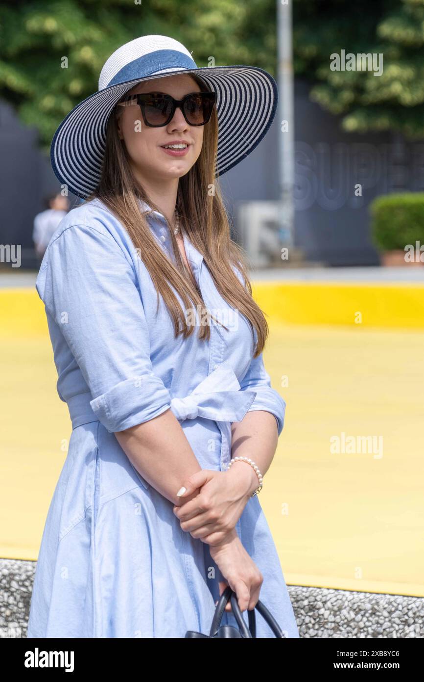 Pitti uomo 106 lemon florence hi-res stock photography and images - Alamy
