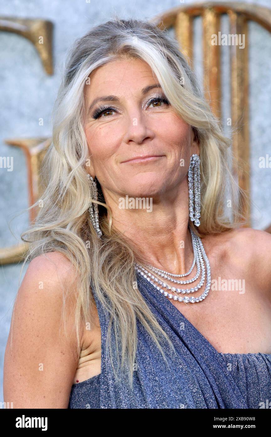 Eve Best bei der Premiere der 2. Staffel der Sky Now Serie House of the ...