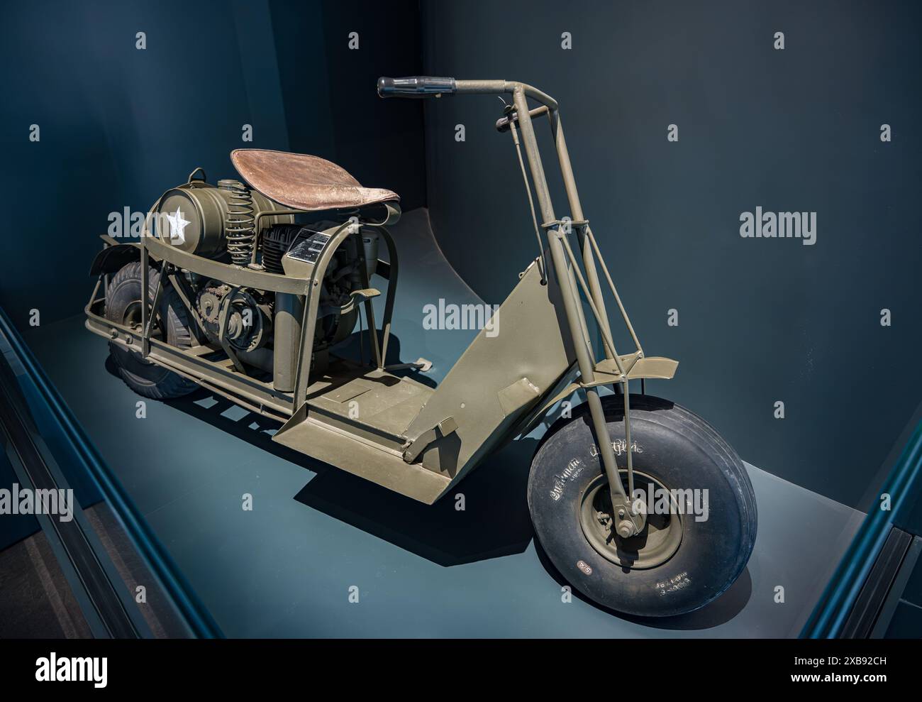 A Cushman Airborne 53 C2 military motorcycle in a museum Stock Photo ...