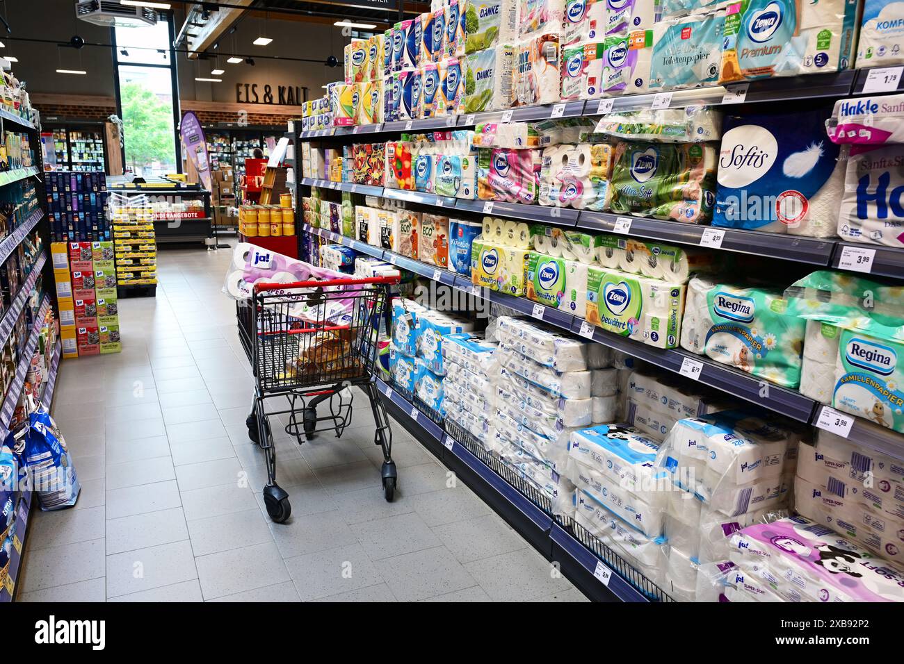 Interior of a REWE supermarket Stock Photo - Alamy