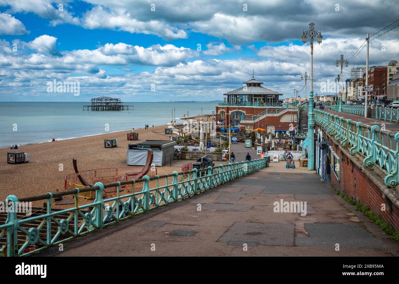 A view from the promenade down to the beach with Shelter Hall ...