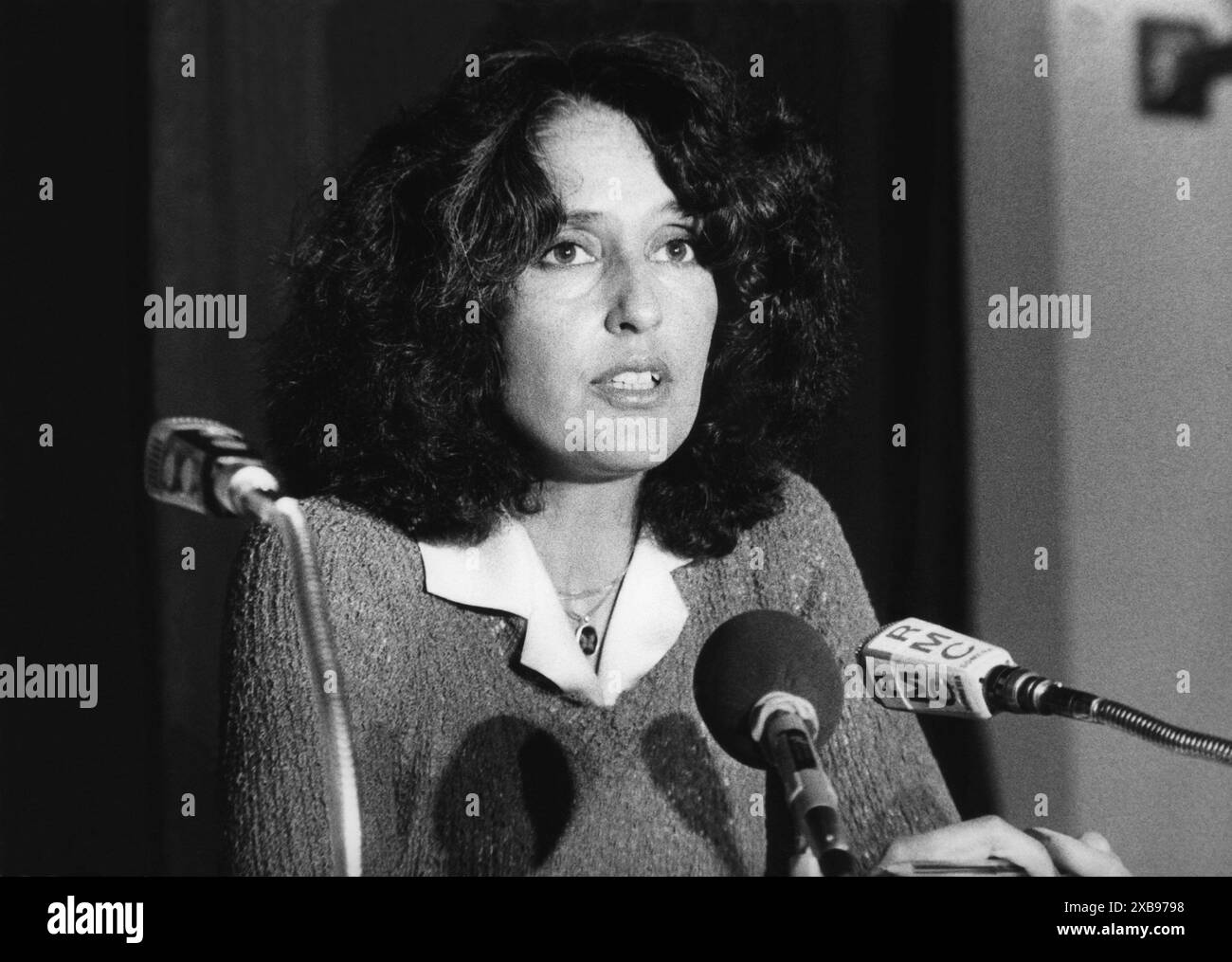 JOAN BAEZ American folk musician Stock Photo - Alamy