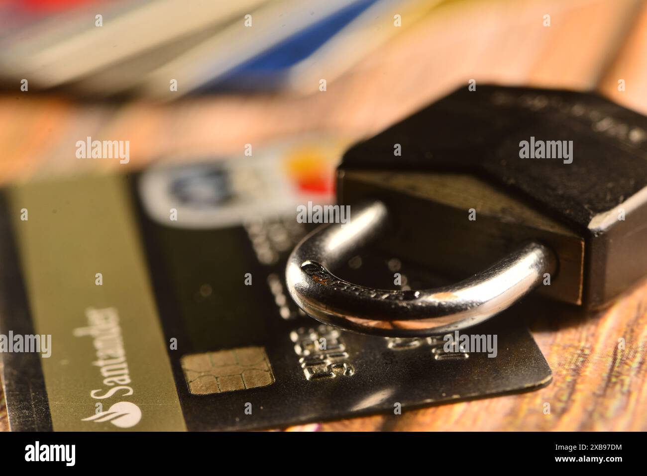 Money padlock hi-res stock photography and images - Alamy