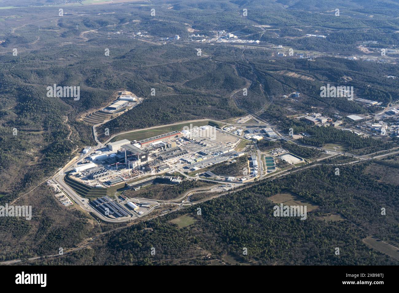 Dutch engineers and scientists from all over the world work at atomic ...