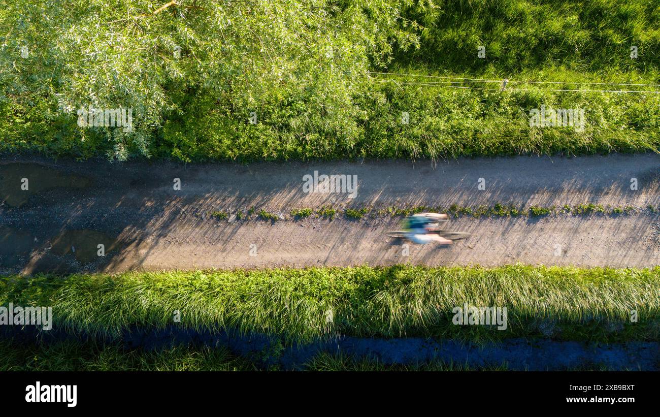 Individuals hi-res stock photography and images - Alamy