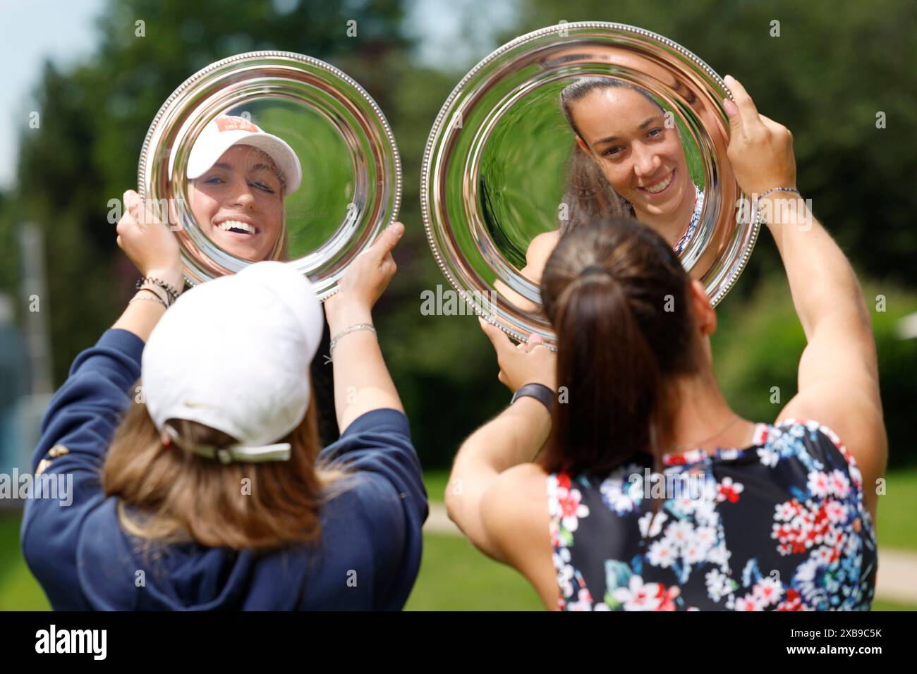 Double junior Roland Garros winner Tereza Valentova (right) and ...