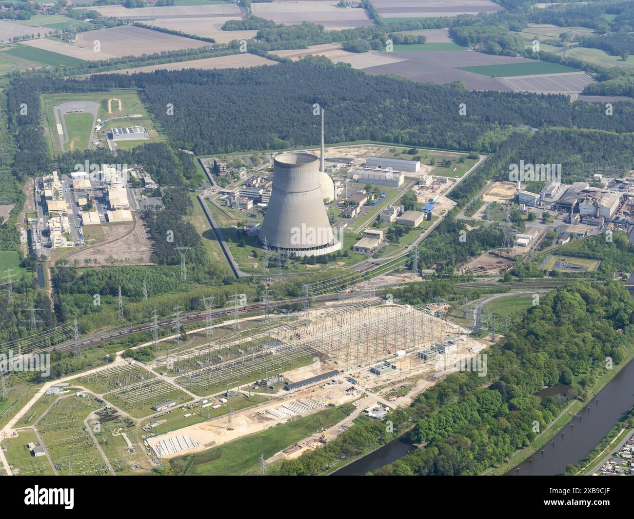 This German power plant, Kernkraftwerk Lingen, is also being dismantled ...