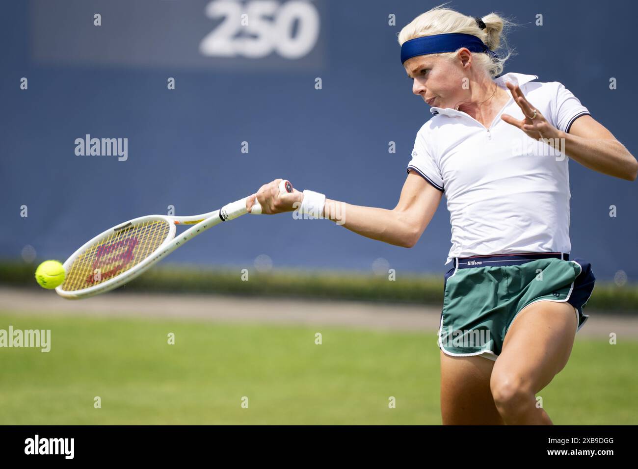 Andreescu rosmalen 2024 hi-res stock photography and images - Alamy