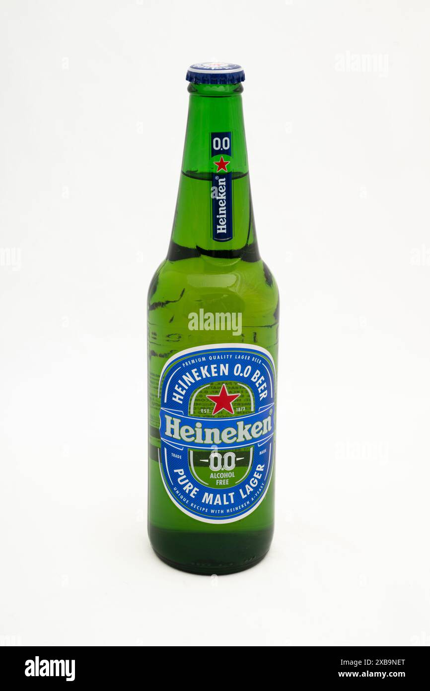 heineken 0.0 alcohol larger Stock Photo - Alamy