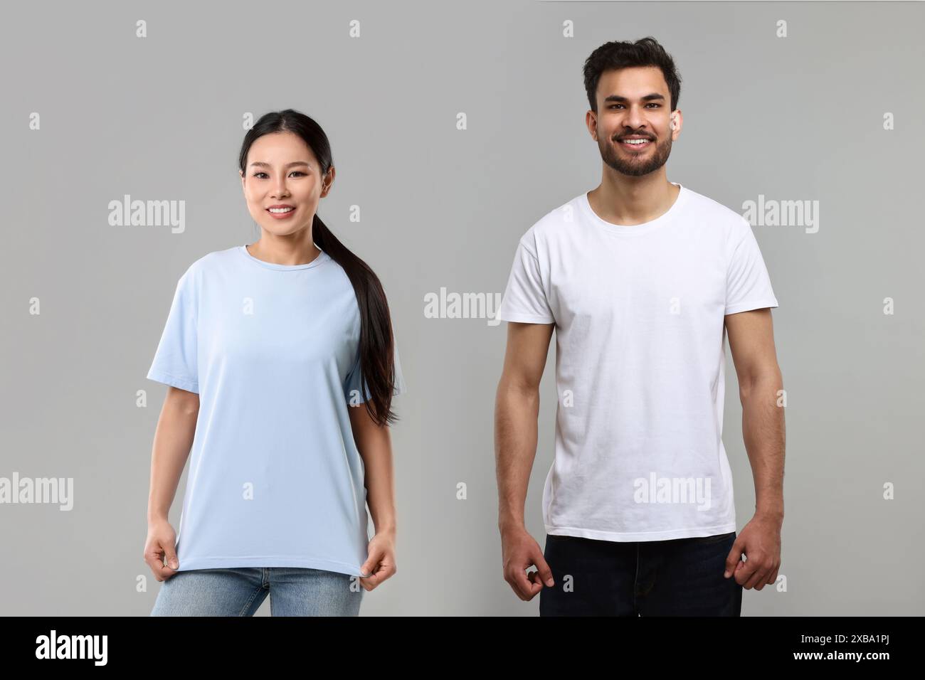 People wearing blue shirts hi-res stock photography and images - Alamy
