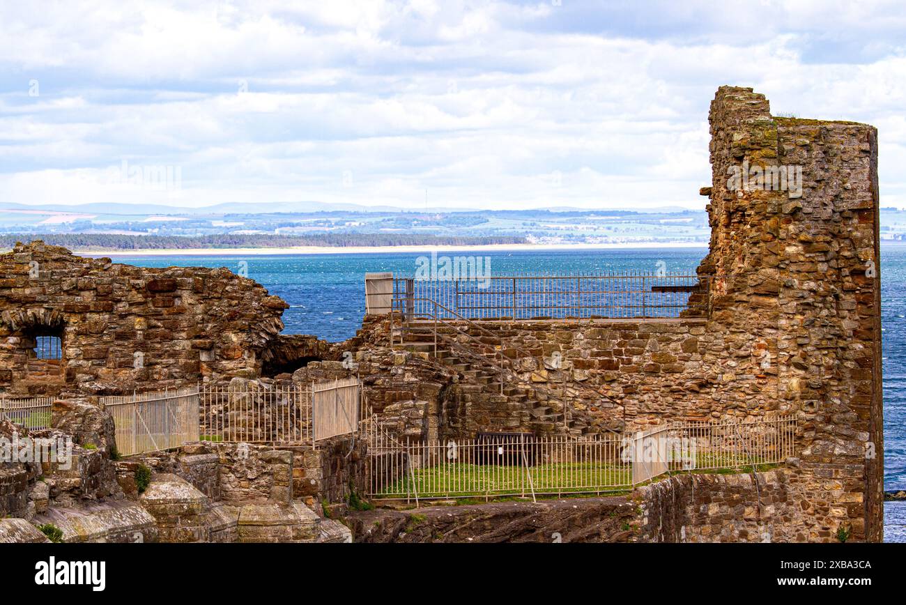 Spectacular views of the famous St Andrews 13th Century Castle in the ...