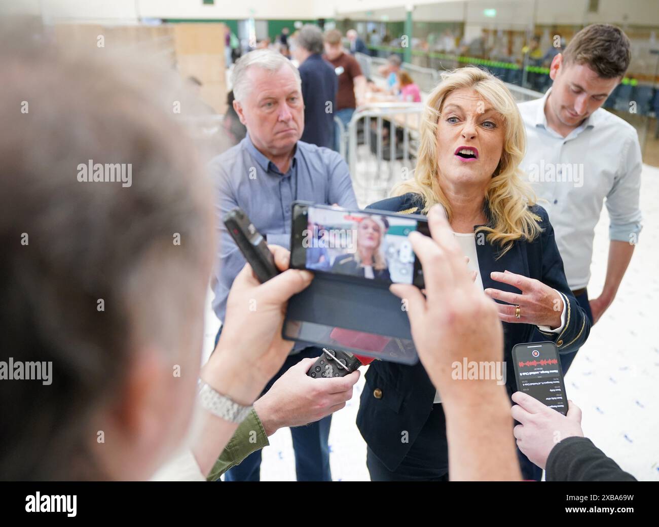 Cynthia Ni Mhurchu speaks to assembled media upon arriving at Nemo ...