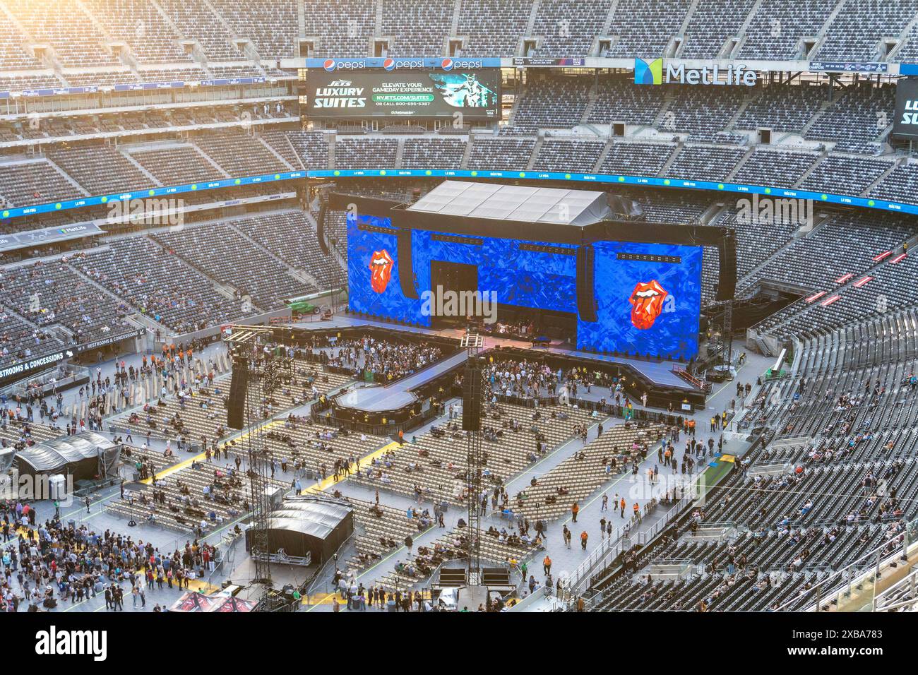 MetLife Stadium in New Jersey before a Rolling Stones concert Stock ...
