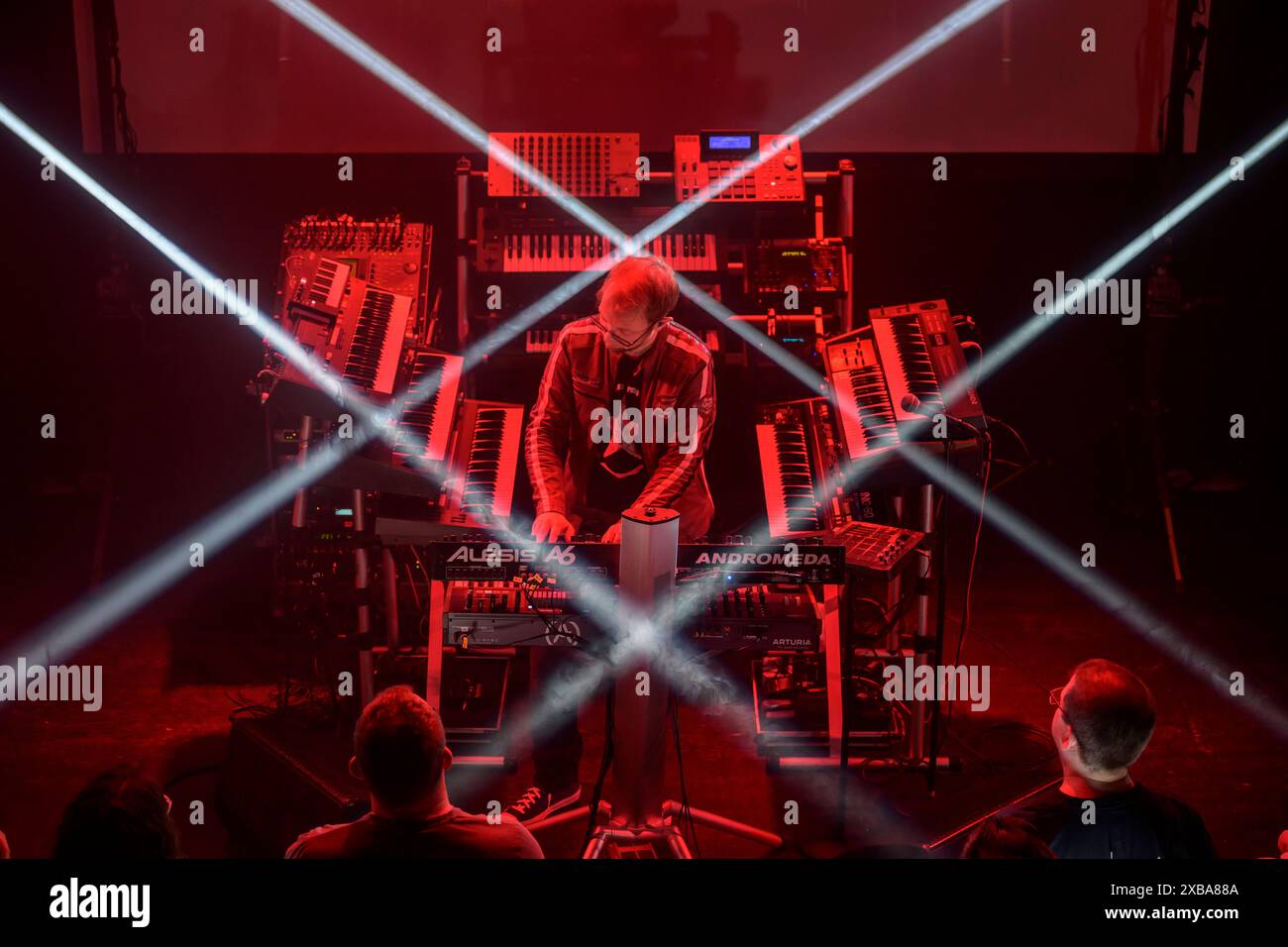 KEBU Sebastian Kebu Teir live im Ampere, München am 30.05.2024 *** KEBU ...