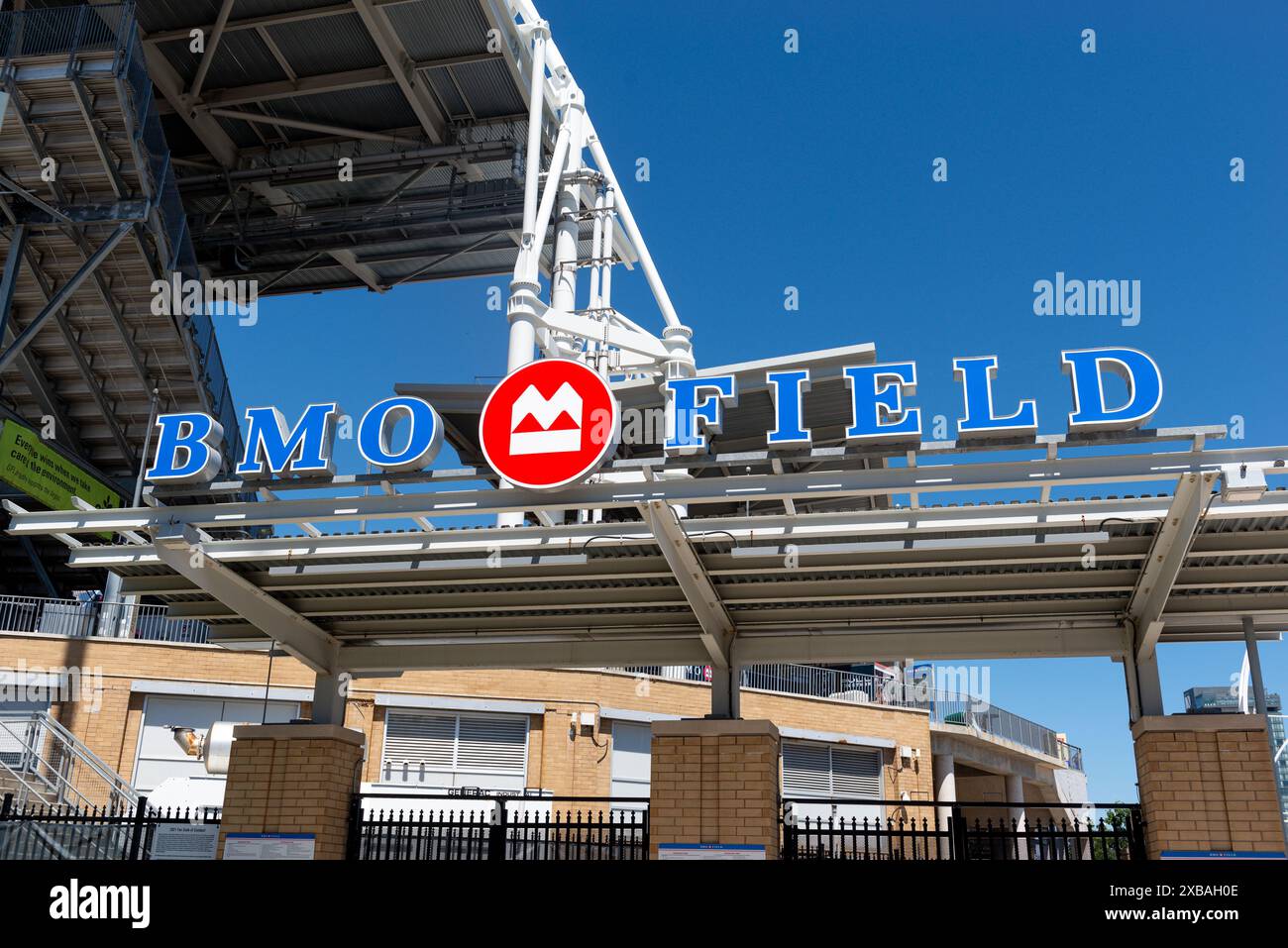 Bmo field toronto exterior hi-res stock photography and images - Alamy