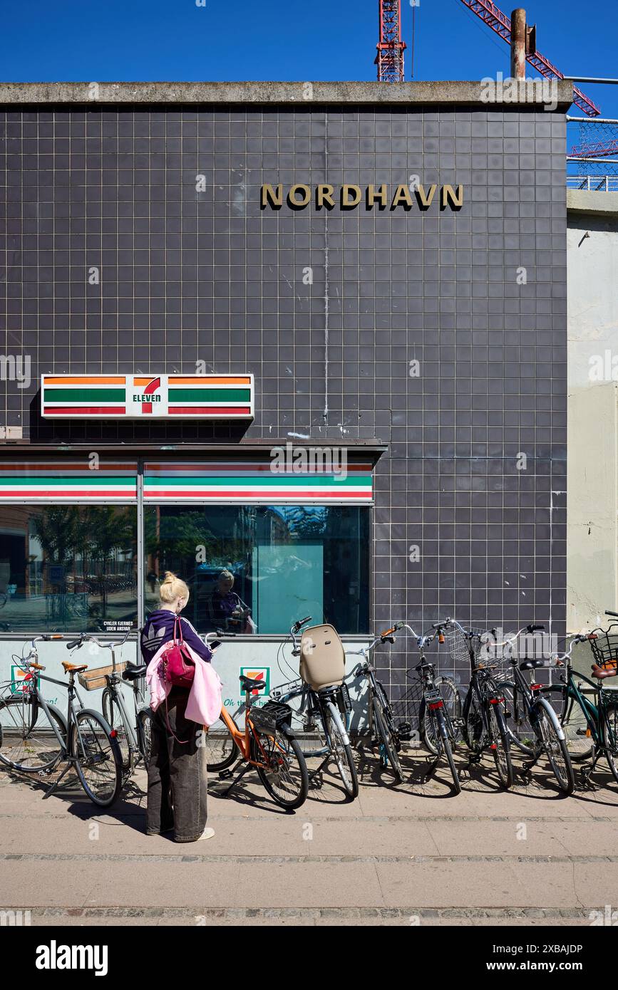 7-Eleven Nordhavn, building designed by Knud Tanggaard Seest, 1934 ...