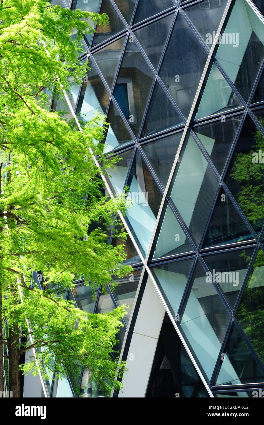 England, London, The Swiss Re Building 'Gherkin', Sir Norman Foster ...