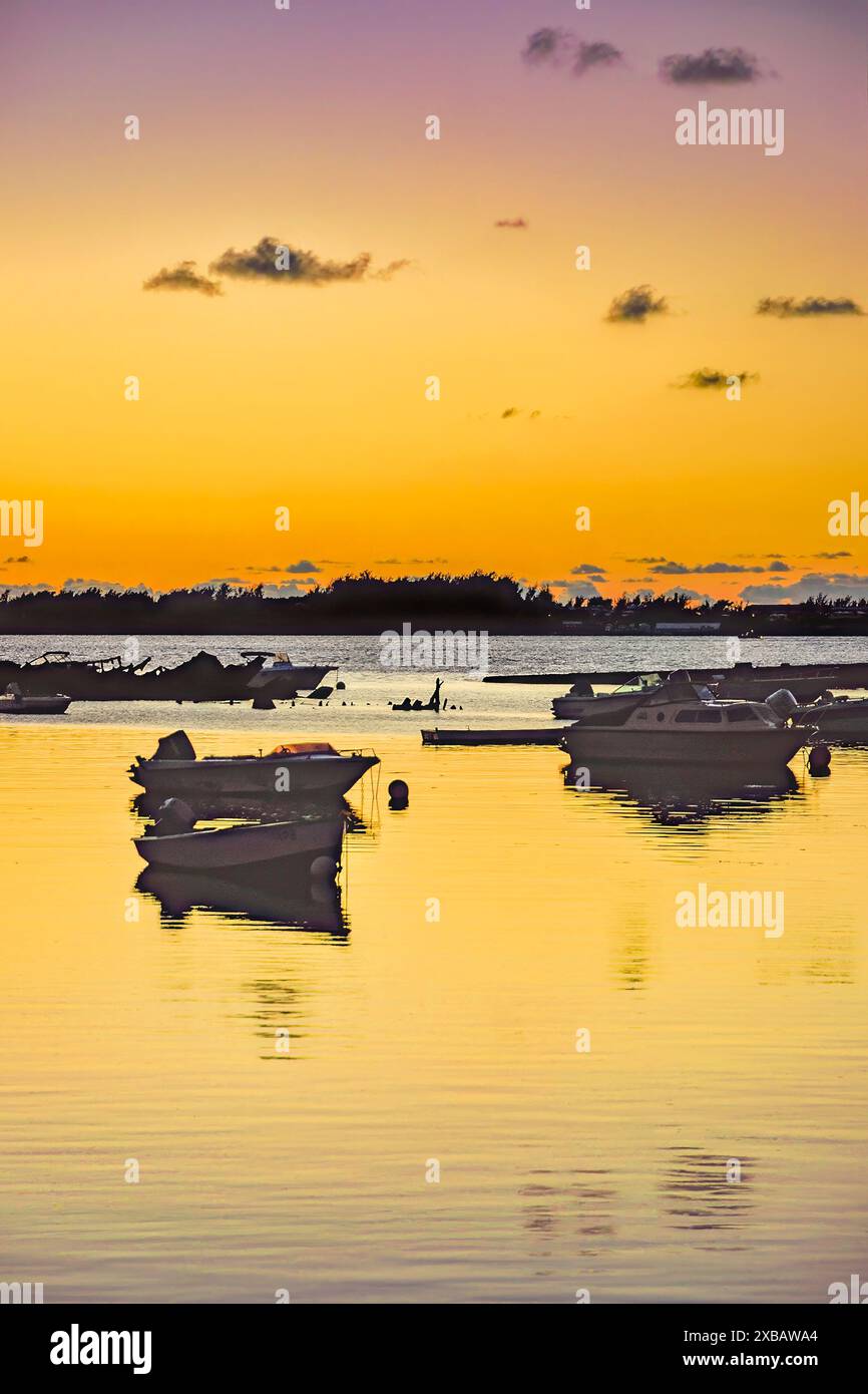 Spanish Point Bermuda Orange and Lavender Sunset Sky Reflecting in the ...