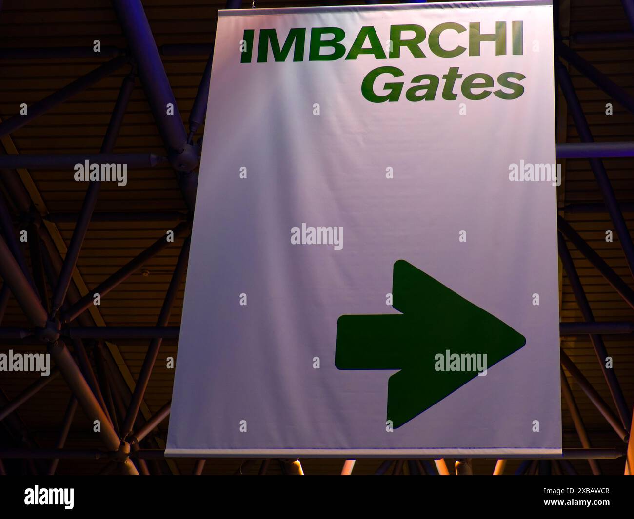 Airport boarding gate sign door hi-res stock photography and images - Alamy