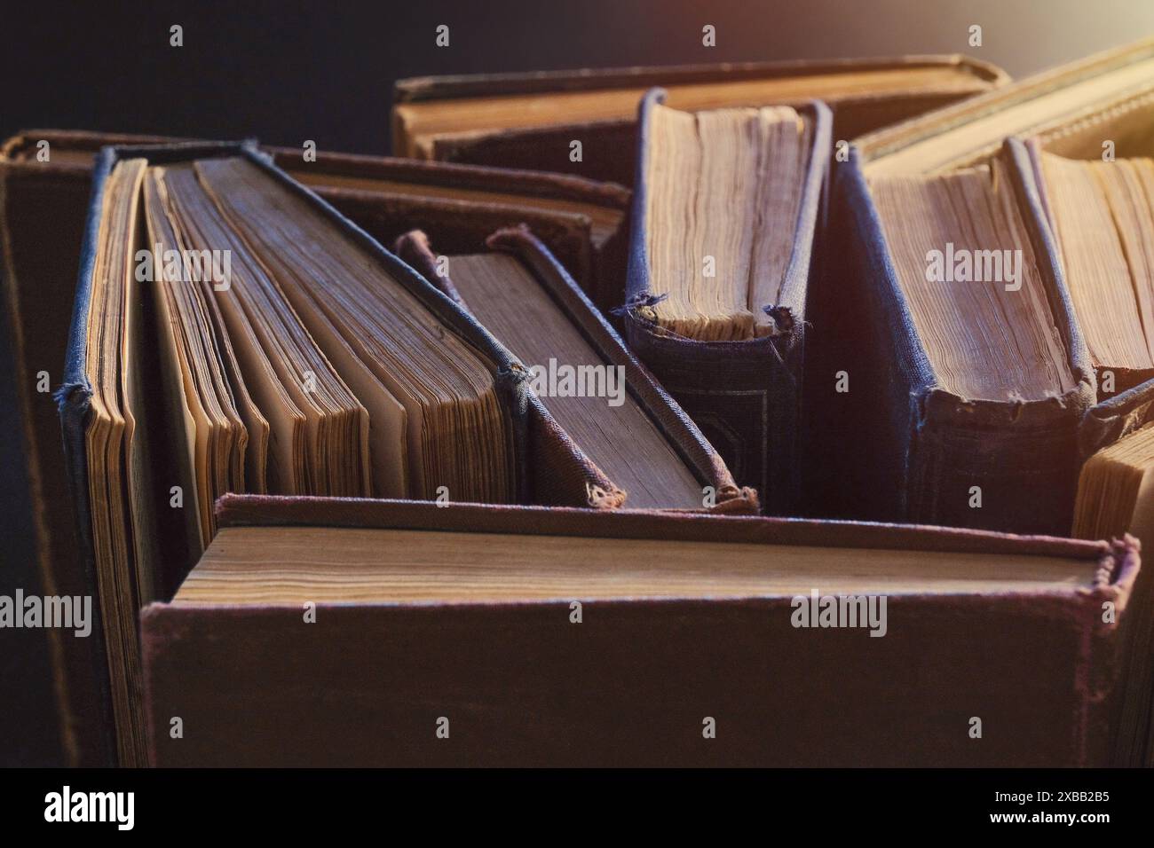 History school textbooks hi-res stock photography and images - Alamy