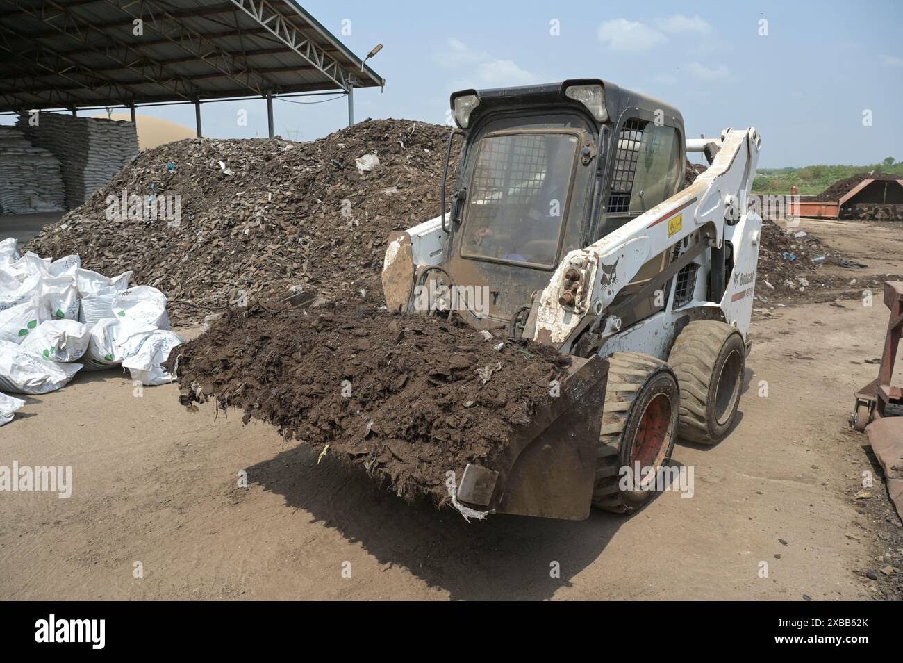 GHANA, Accra Tema, Ashaiman, Safisana biogas and composting plant ...