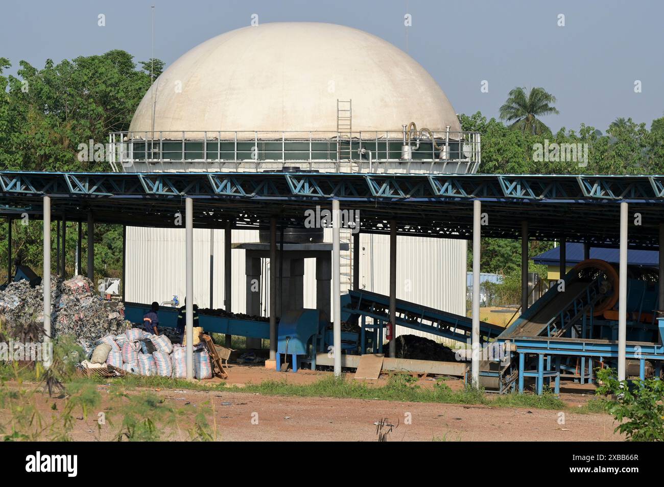 GHANA, Ashanti region, Kumasi, Gyankobaa W2E Waste To Energy Biogas ...