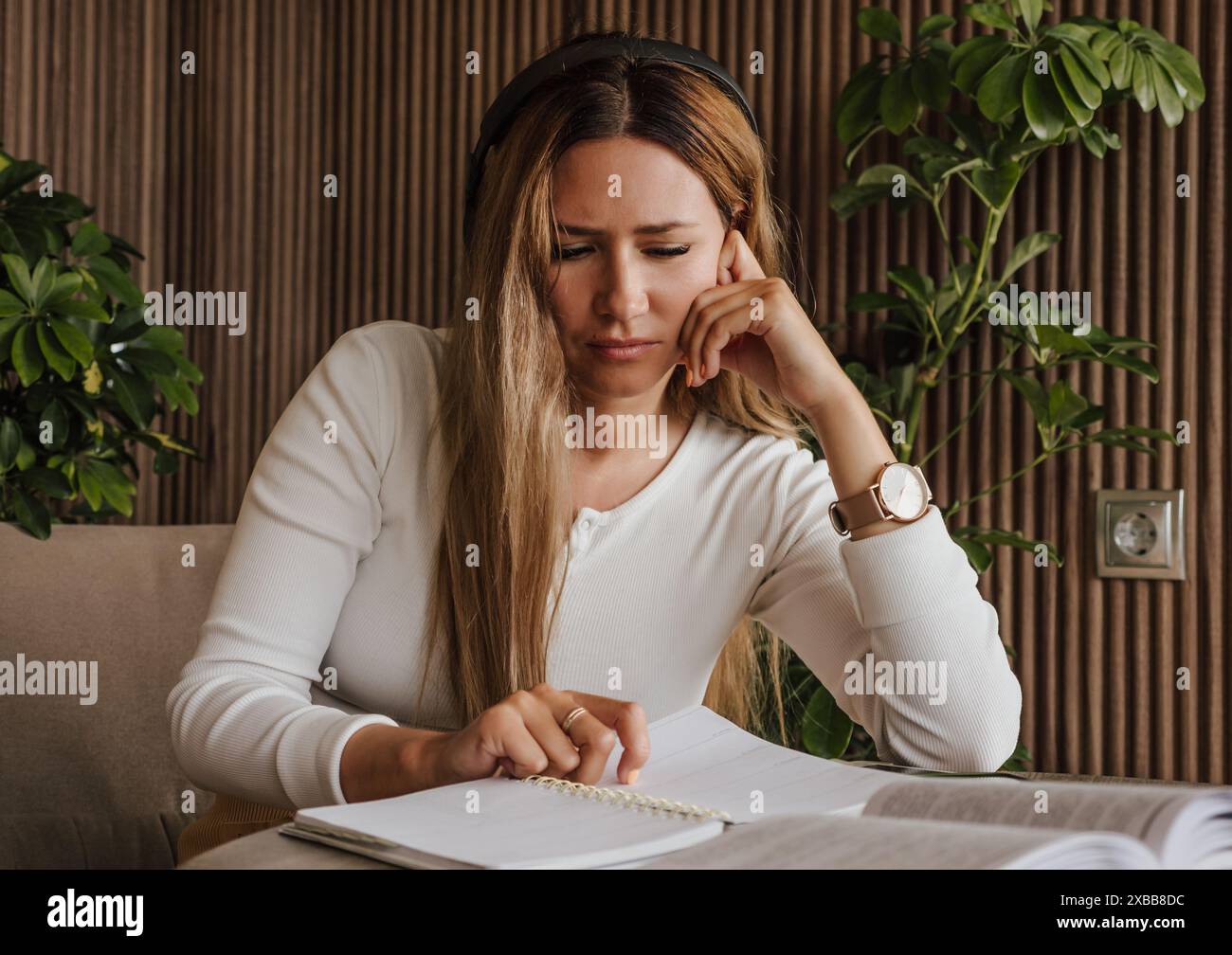 Academic exhibits hi-res stock photography and images - Alamy