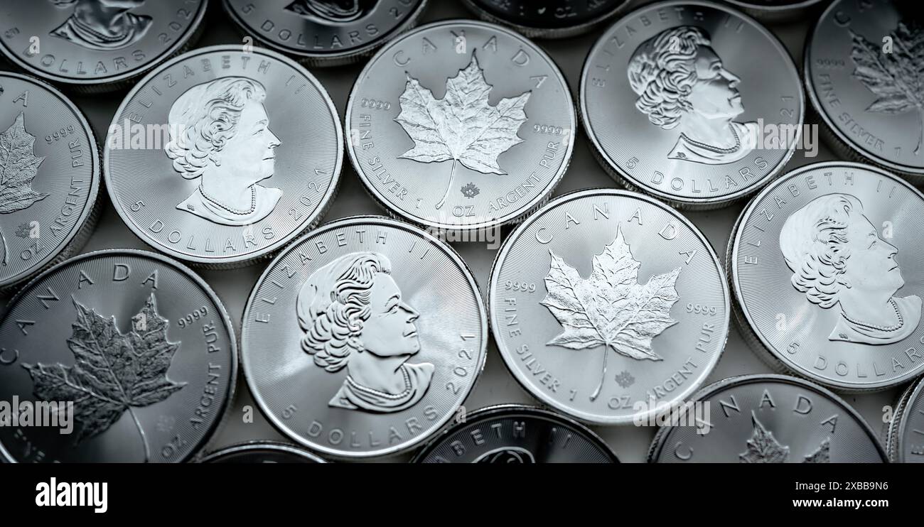 Silver hi-res stock photography and images - Alamy