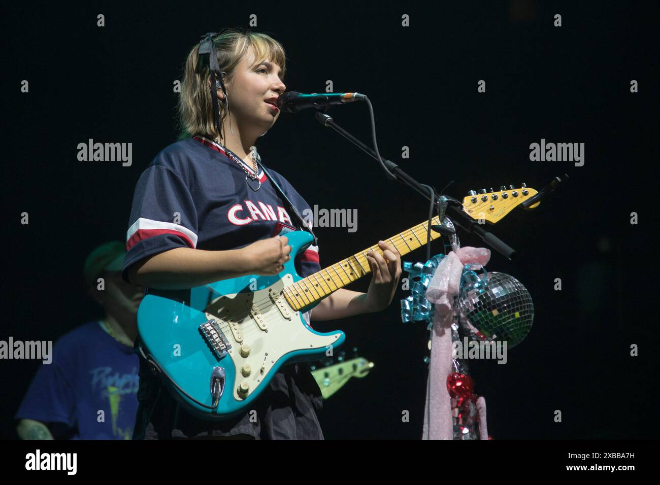 Beach bunny band hi-res stock photography and images - Alamy