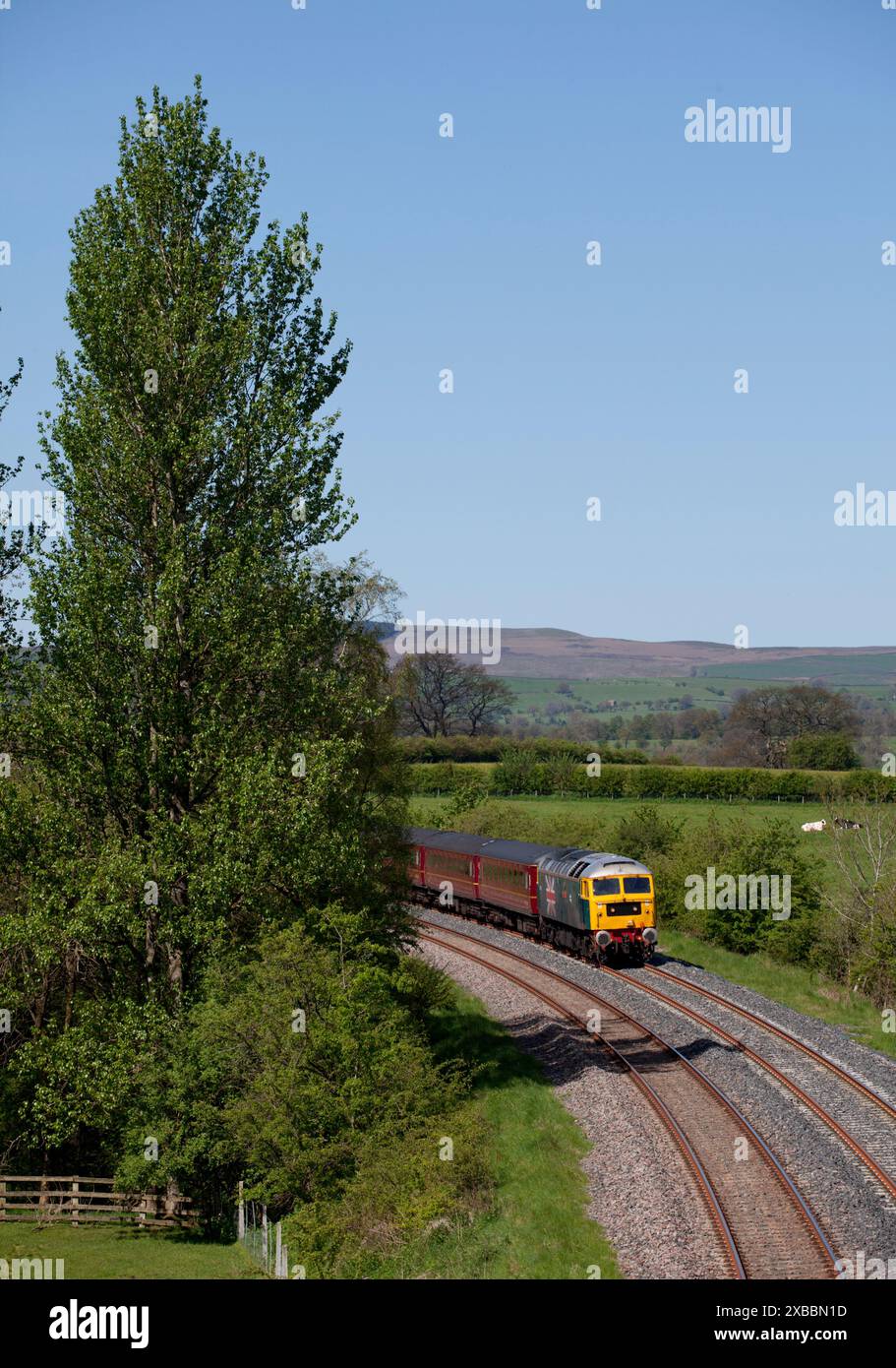 class 47 diesel locomotive 47580 hauling a west coast railway company ...