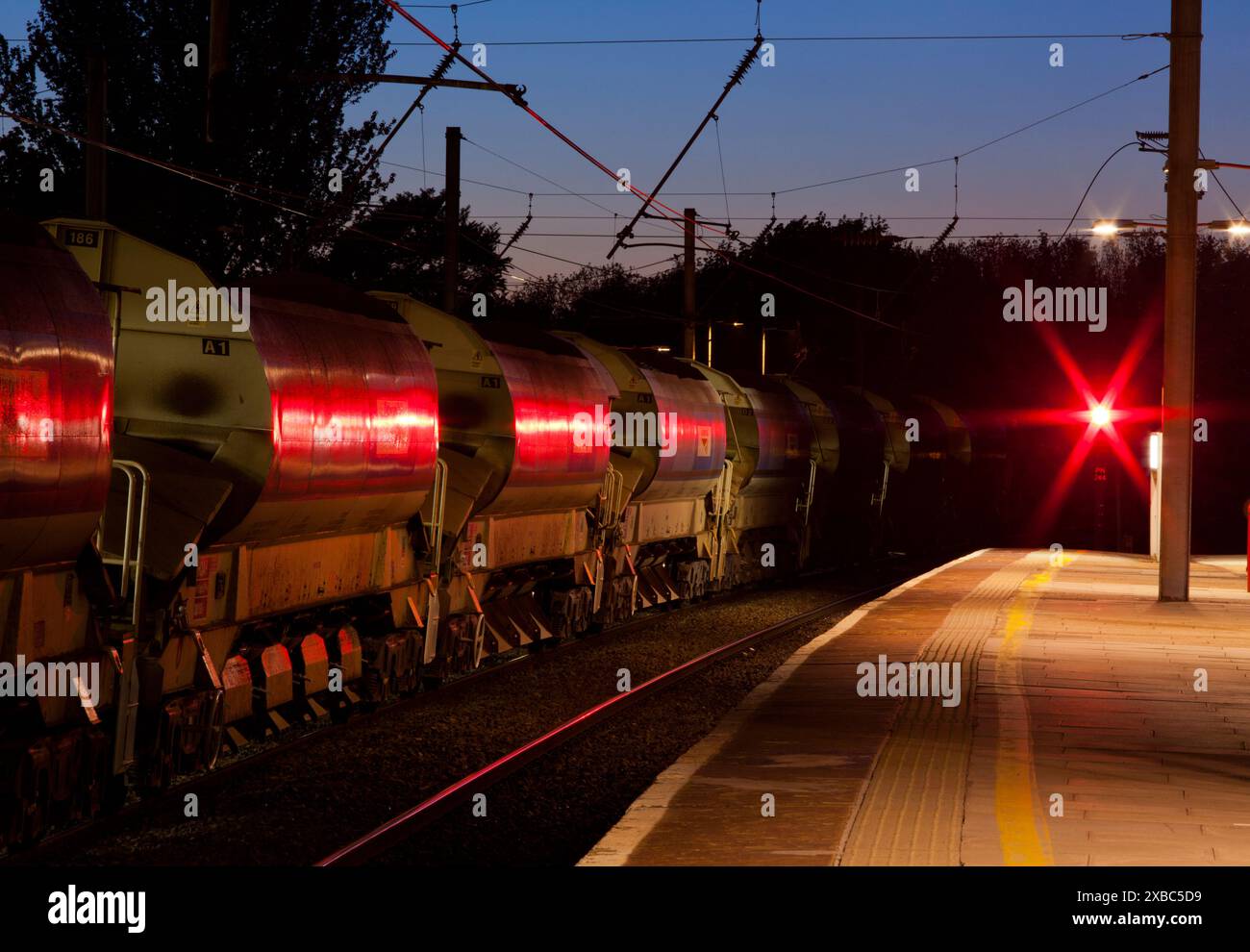 Network rail auto ballster hi-res stock photography and images - Alamy